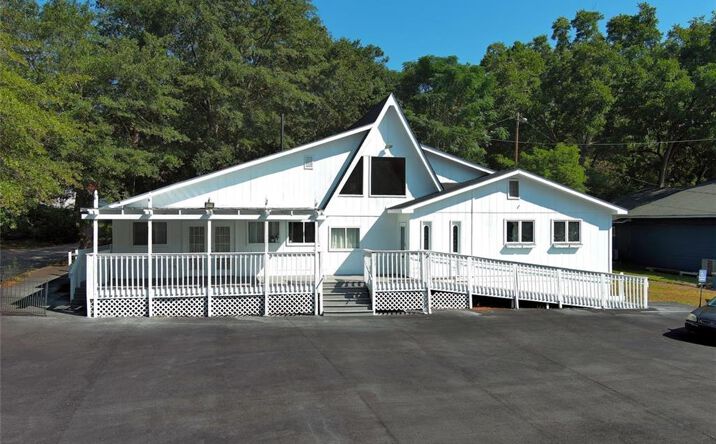 6566 JAMES B RIVERS MEMORIAL Drive, Stone Mountain, GA 30083 | Crexi.com