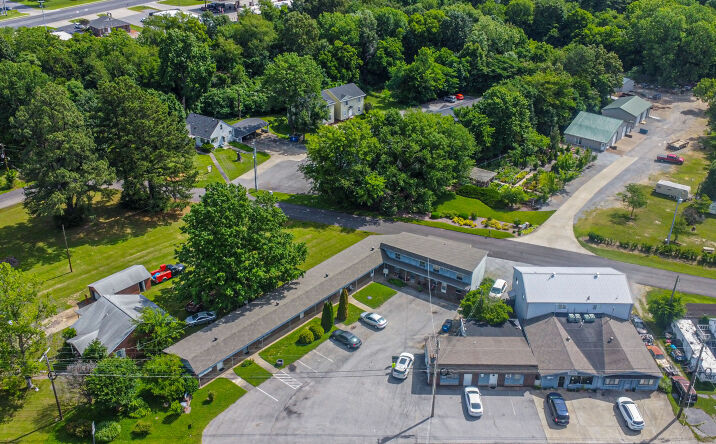 900 COLDWATER RD Murray KY 42071-1665 APN: 001-0-0017-00005 | Crexi.com