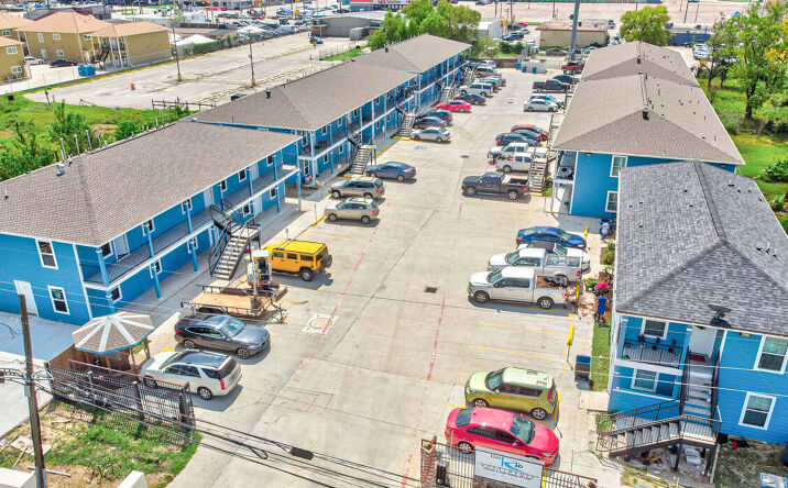 1318 AVE A South Houston TX 77587 | Crexi.com