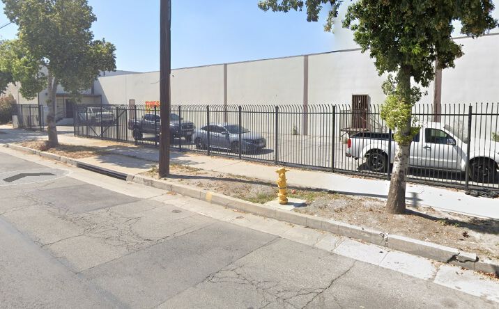 1050 W RIALTO AVE San Bernardino CA 92410-2376 APN: 0138311390000 ...