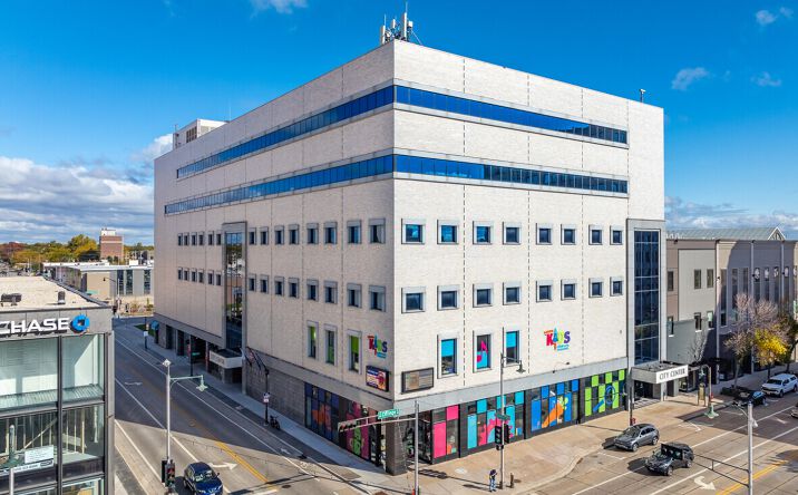 211 W College Ave, Appleton, WI 54911 | Crexi.com