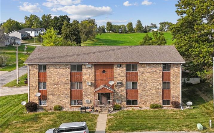 230 N High Ave, Oxford, IA 52322 | Crexi.com