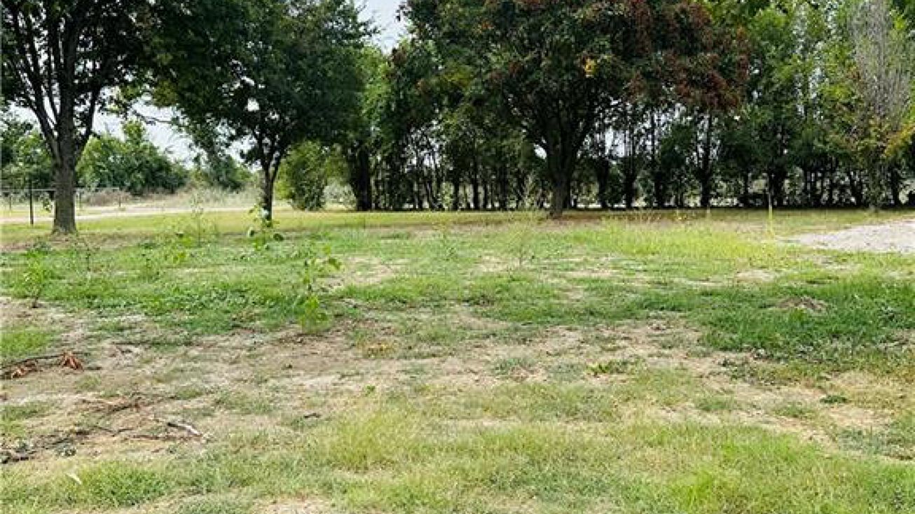 2329 10000 Road, Oswego, KS 67356 | Crexi.com