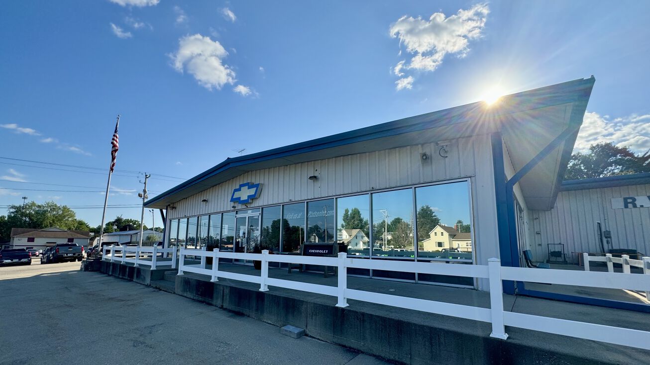 201 Rossville Rd, Waukon, IA 52172 | Crexi.com