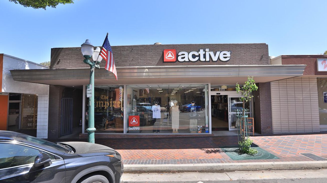 217 E State St, Redlands, CA 92373 | Crexi.com