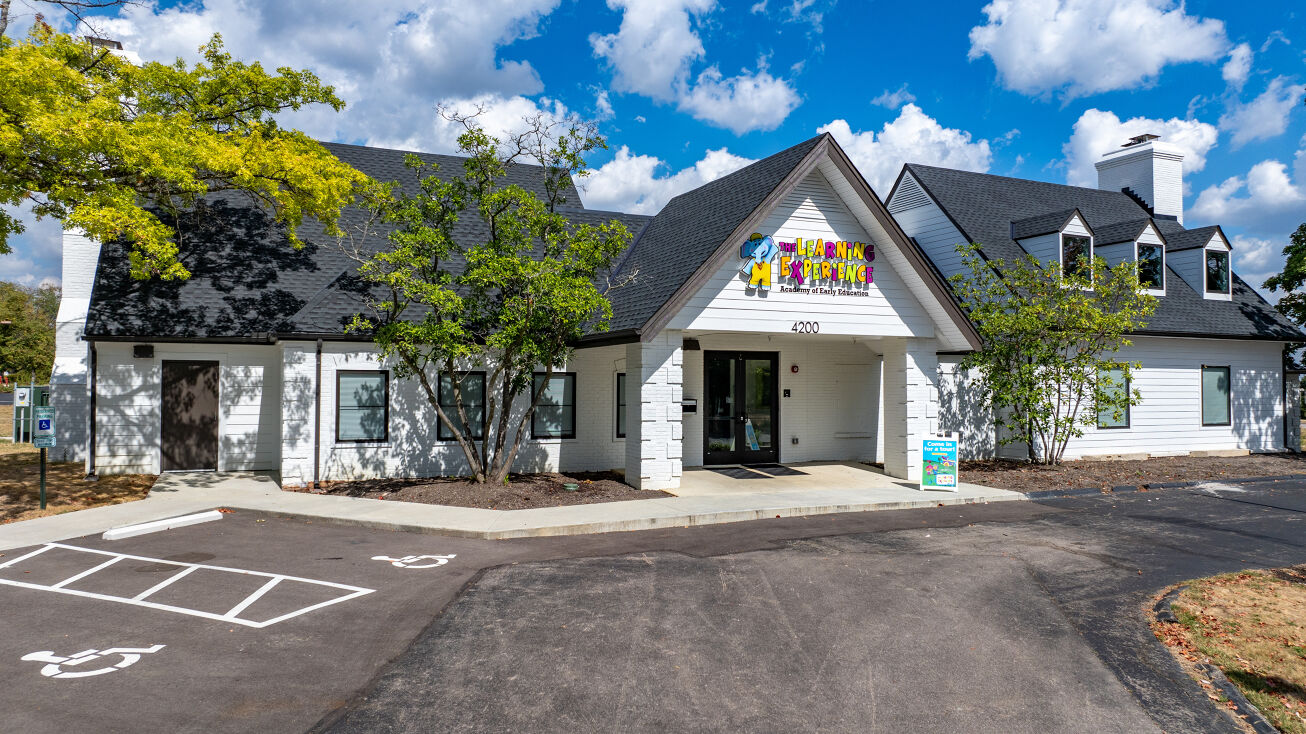 4200 Cooper Rd., Cincinnati, OH 45242 | Crexi.com