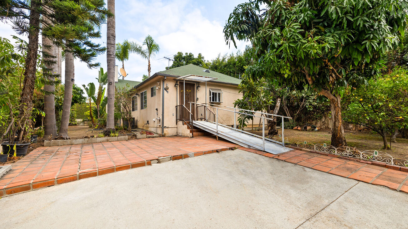 7774 Fountain Ave, West Hollywood, CA 90046 | Crexi.com