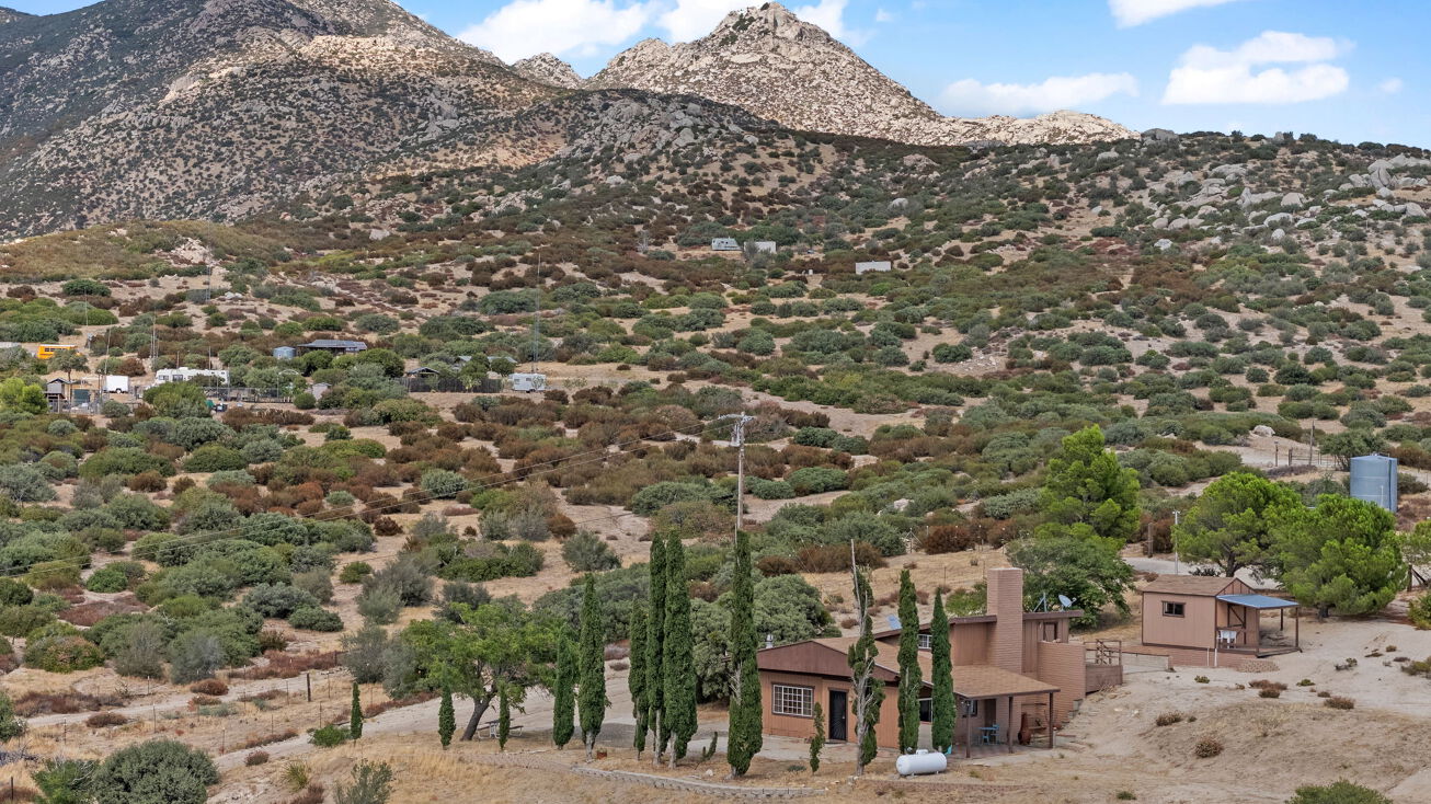 37882 Montezuma Valley Rd, Ranchita, CA 92066 | Crexi.com