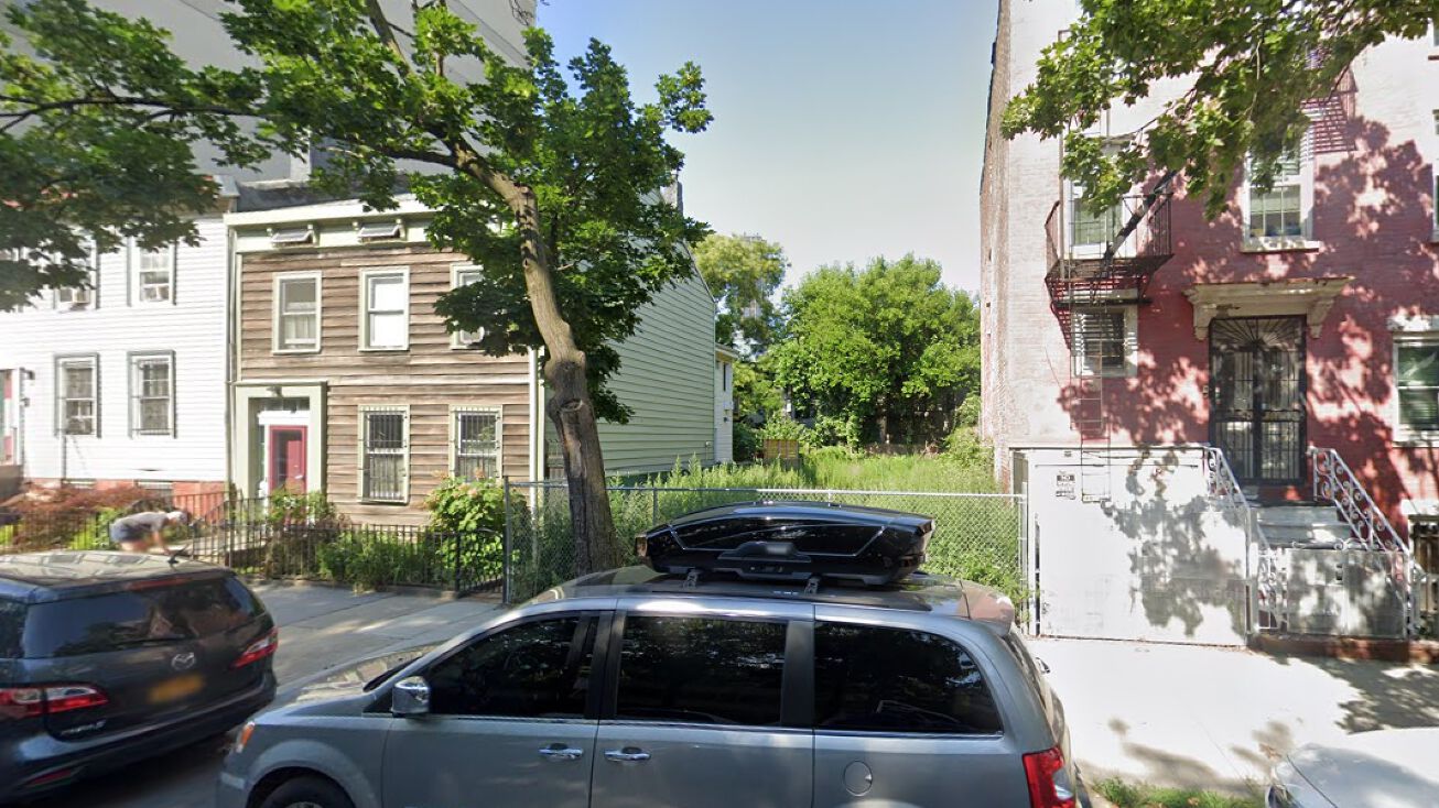 114 Adelphi St, Brooklyn, NY 11205 | Crexi.com