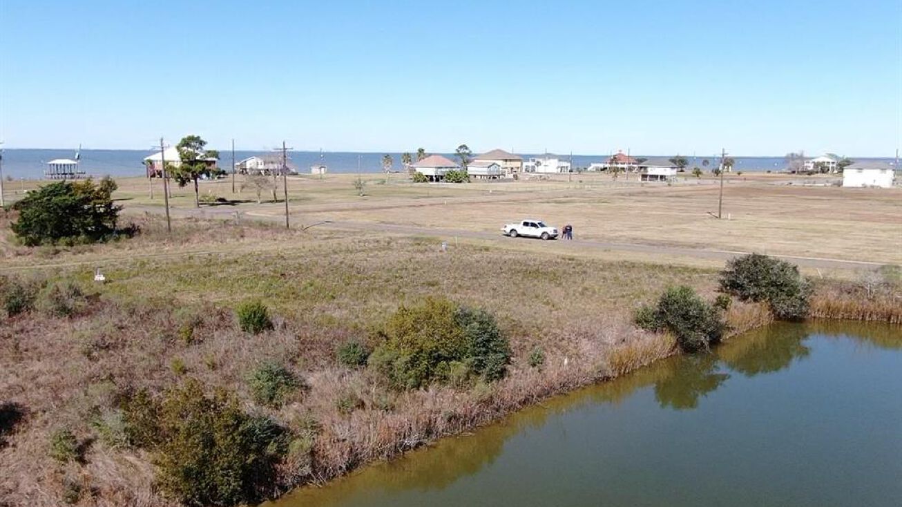 TBD Flamingo, Smith Point, TX 77514 | Crexi.com