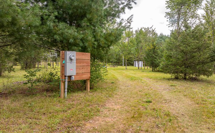 Wisconsin Dells, WI Commercial Real Estate for Sale | Crexi.com