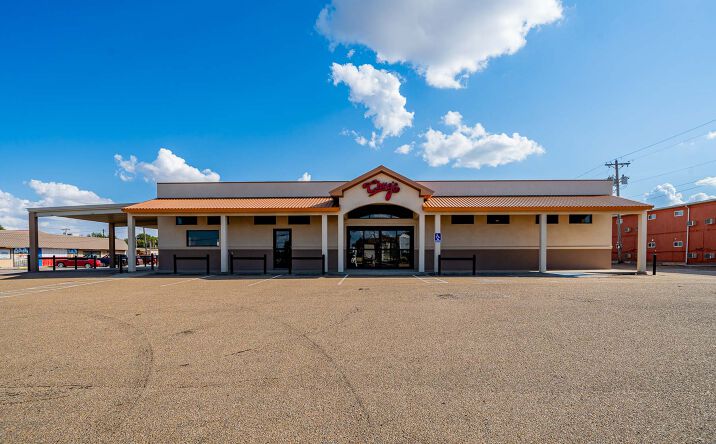 112 N Main Street, Shamrock, TX 79079 | Crexi.com