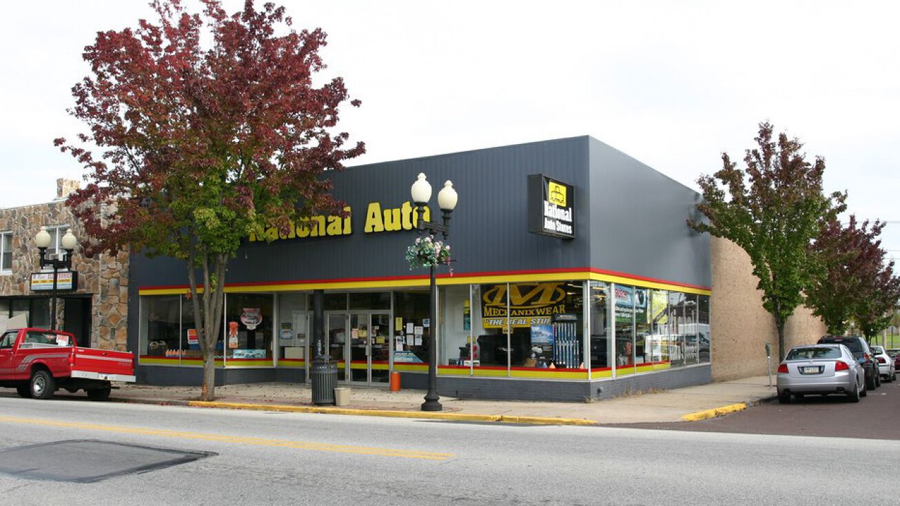 401 W Main St, Lansdale, PA 19446 | Crexi.com