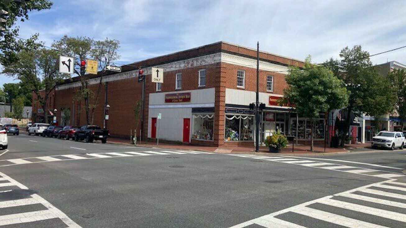 925 Princess Anne Street, Fredericksburg, VA 22401 | Crexi.com