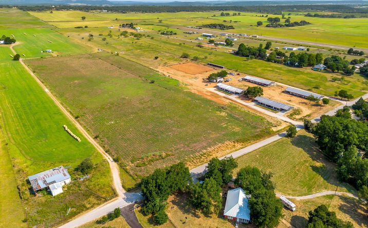 533 Hayes Rd, Mineral Wells, TX 76067 | Crexi.com