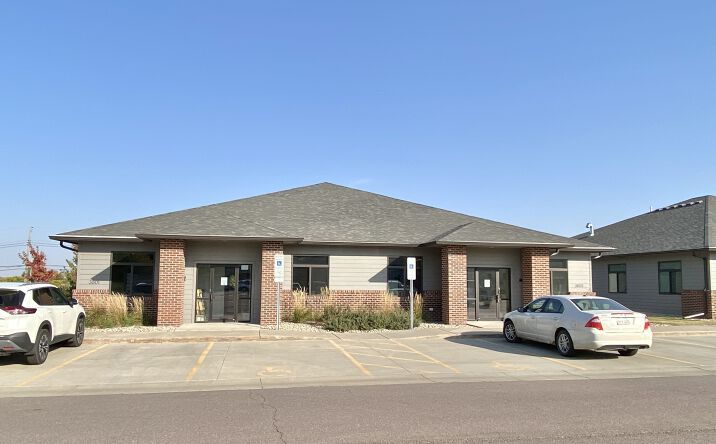 3900 W 53rd St, Sioux Falls, SD 57106 | Crexi.com