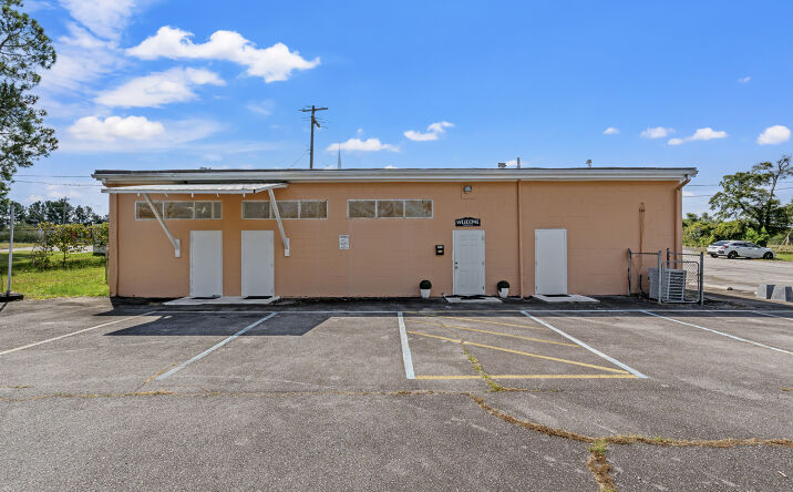 1634 VAN HEISE ST Columbia SC 29204-1477 APN: R11516-11-10 | Crexi.com