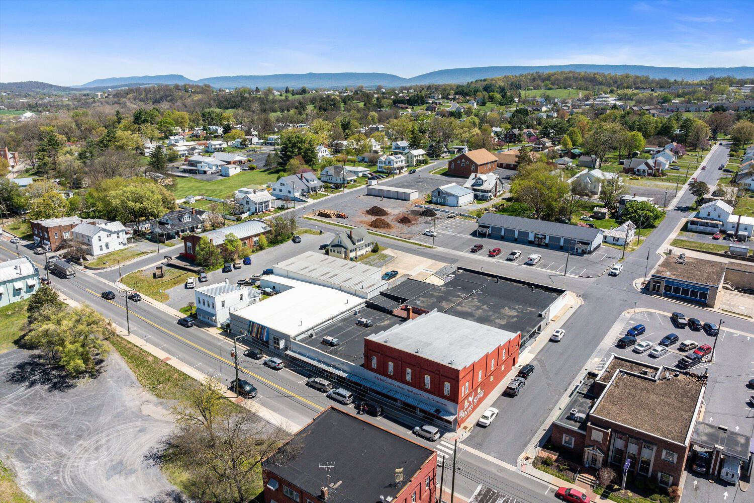 175 N Central St, Broadway, VA 22815 | Crexi.com