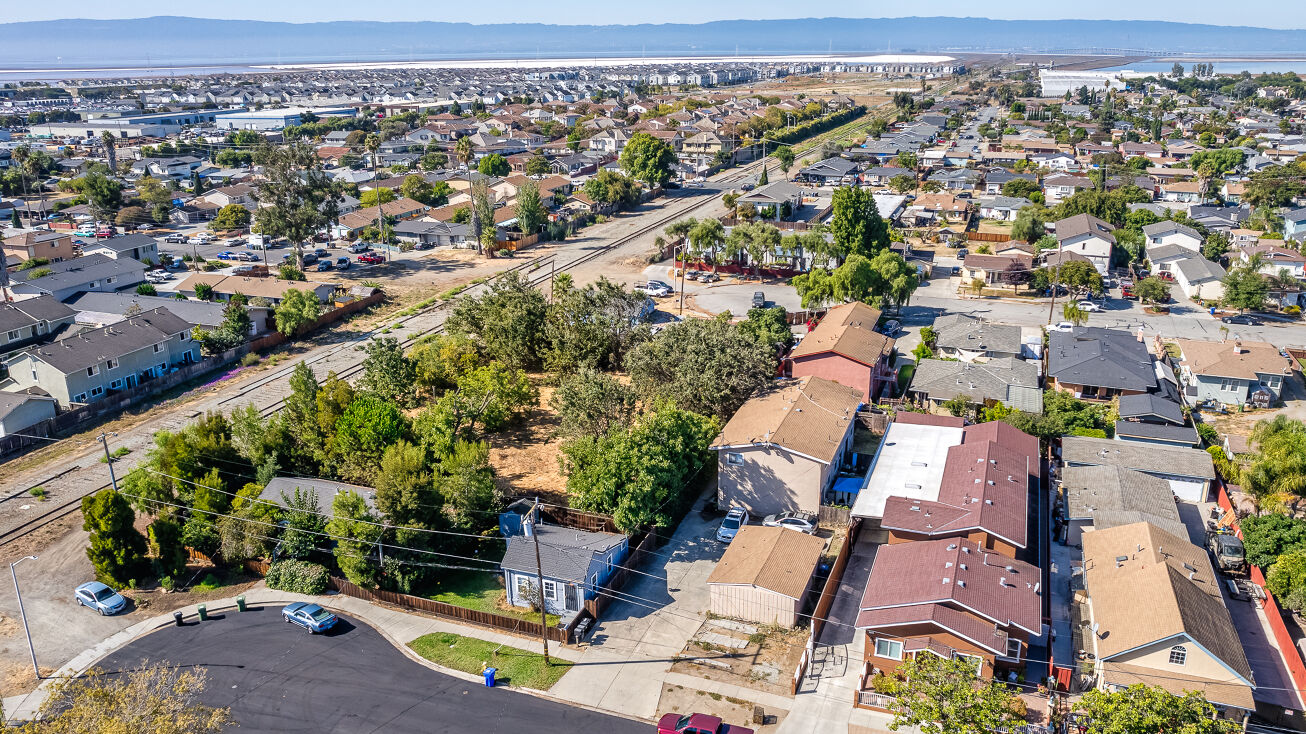 7843 Railroad Ave, Newark, CA 94560 | Crexi.com