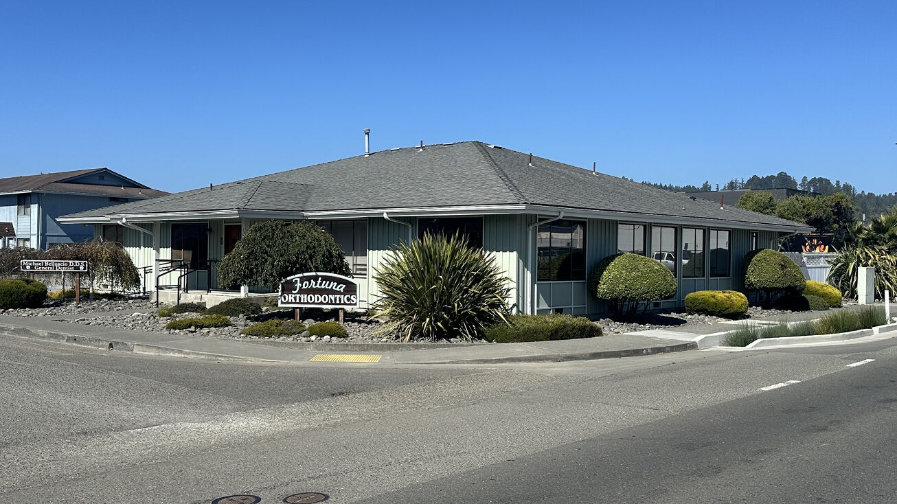 1001 Loni Drive 1003 Loni Drive, Fortuna, CA 95540 | Crexi.com