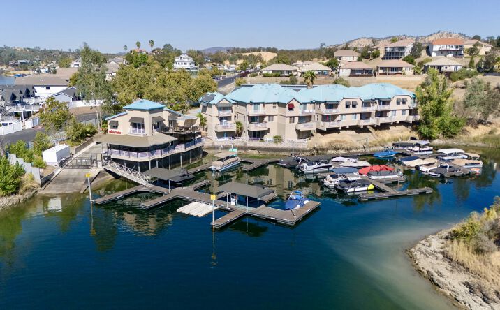Search Properties | Commercial Real Estate for Sale | Crexi.com