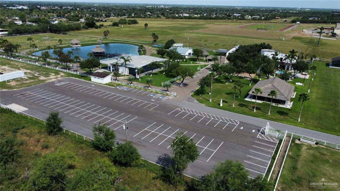 5832 Moorefield Road, Mission, TX 78573 | Crexi.com