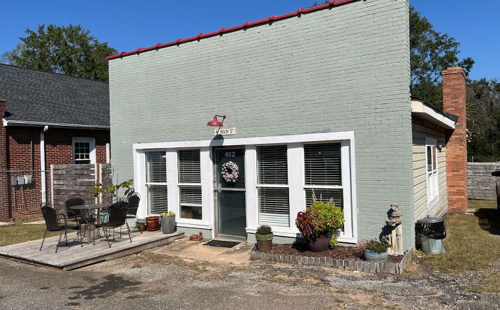 612 W Main St, Easley, SC 29640 | Crexi.com