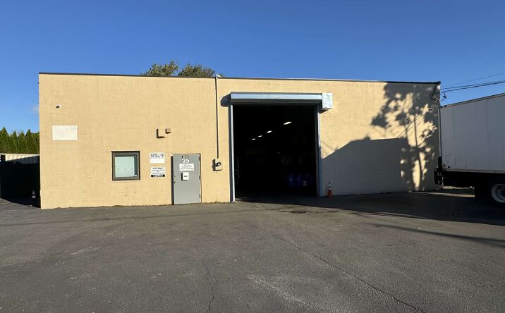 611 Sunrise Hwy, Patchogue, NY 11772 | Crexi.com