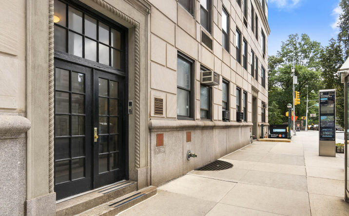 145 W 86th St, New York, NY 10024 | Crexi.com