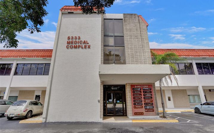 200 W Cypress Creek Rd, Fort Lauderdale, FL 33309 | Crexi.com