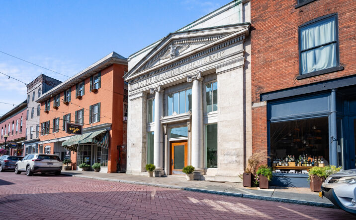 24 LINDEN ST Geneva NY 14456-2612 APN: 104.50-1-10 | Crexi.com