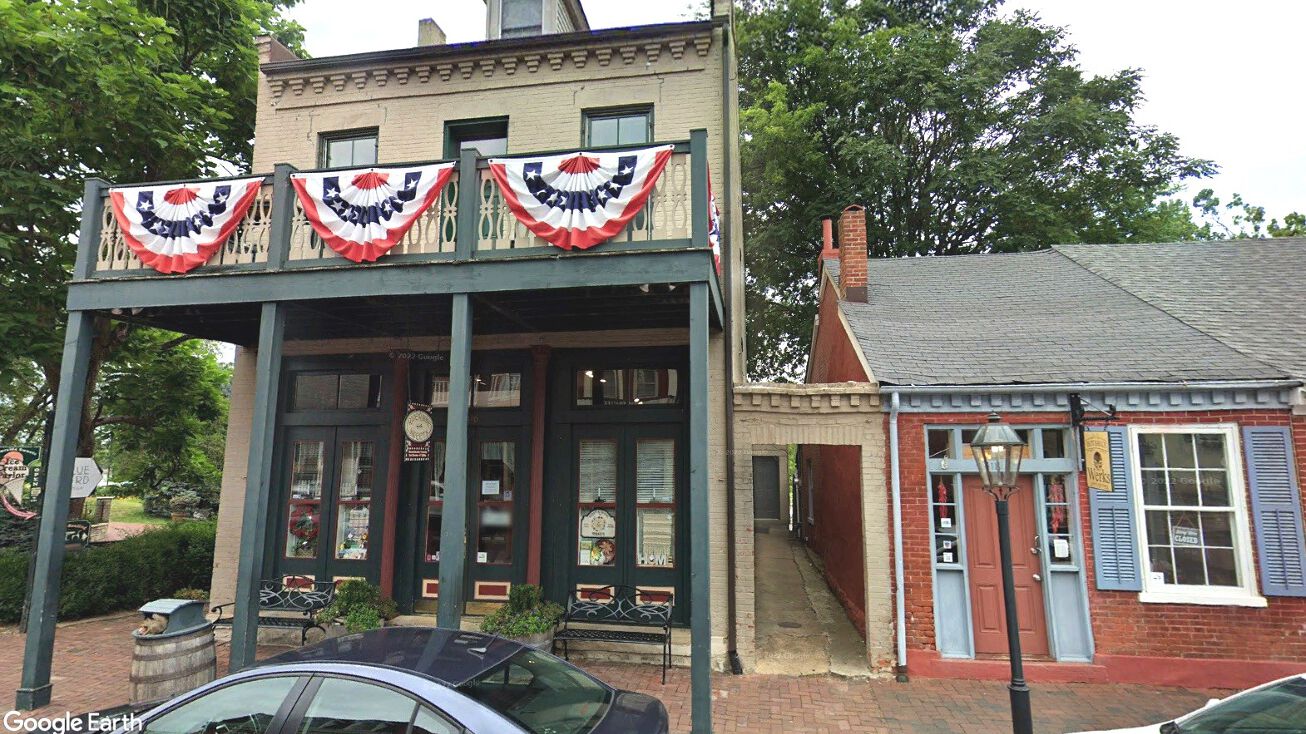 416 S Main St, Saint Charles, MO 63301 | Crexi.com