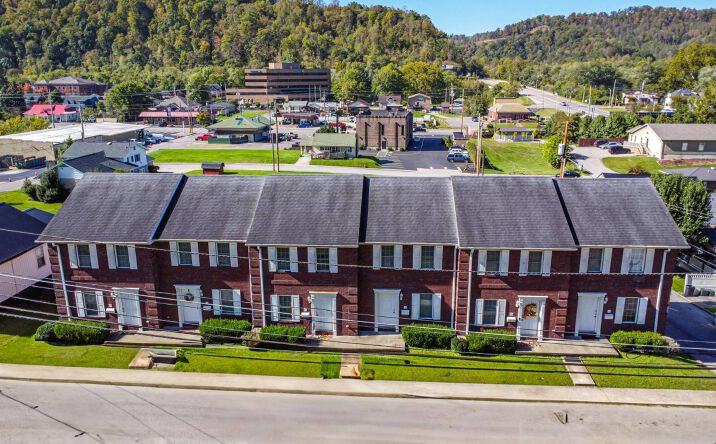 331 N HIGHLAND AVE Prestonsburg KY 41653 APN: 045-30-21-003.00 | Crexi.com