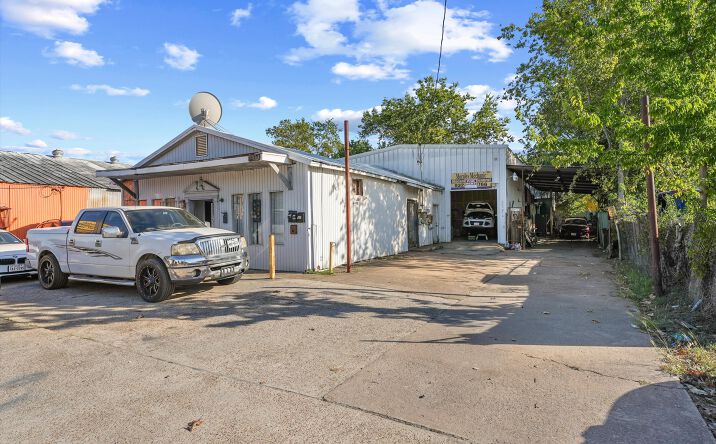 7310 Long Dr, Houston, TX 77087 | Crexi.com