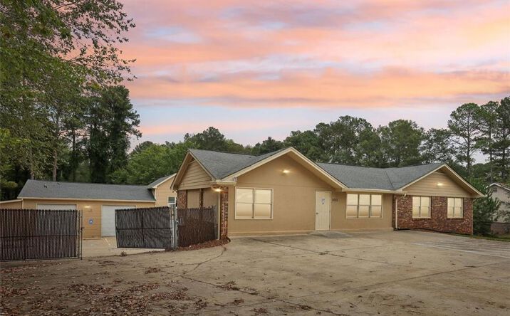 2015 MAIN Street E, Snellville, GA 30078 | Crexi.com