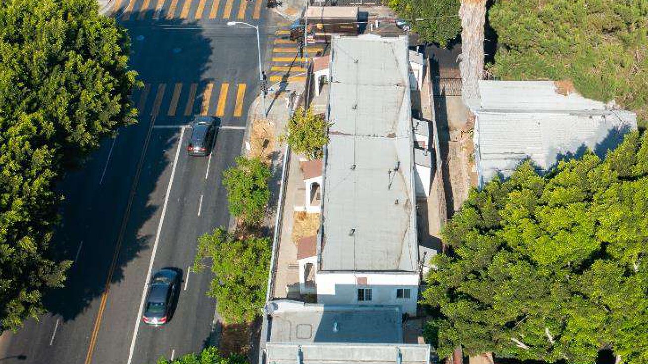 272 S Burlington Ave, Los Angeles, CA 90057 | Crexi.com