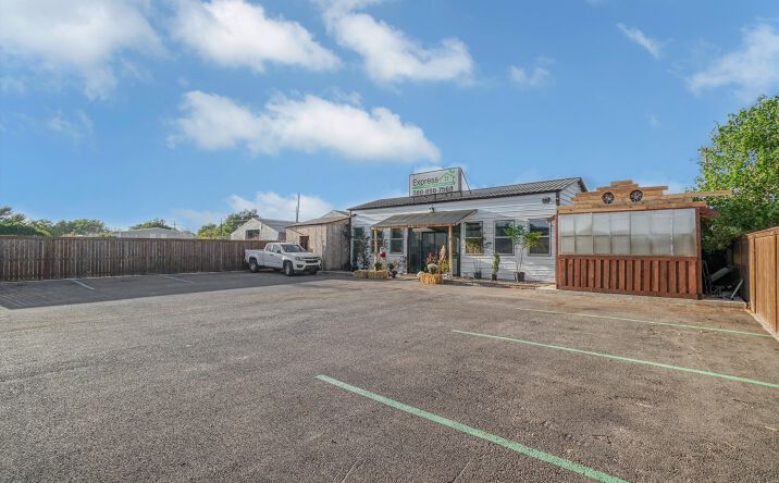 25254 S Frontage Rd, Weatherford, OK 73096 | Crexi.com