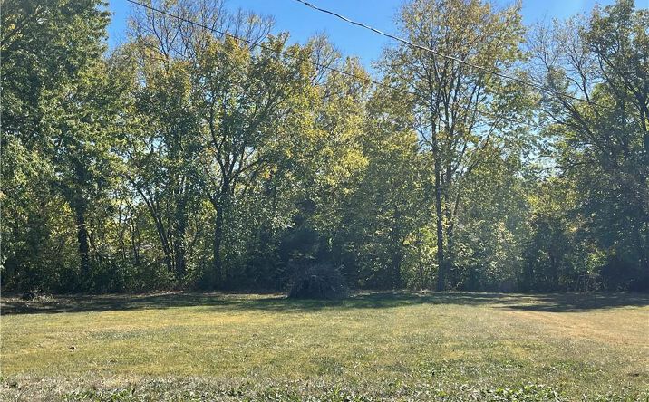 13731 Barber Avenue, Bonner Springs, KS 66012 | Crexi.com
