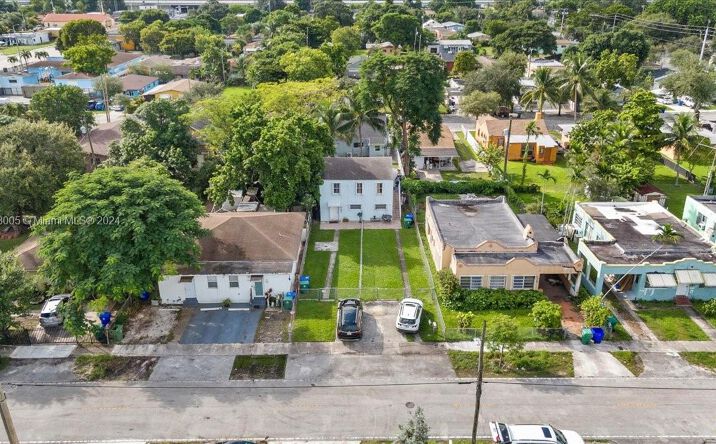 1613 NW 45th St, Miami, FL 33142 | Crexi.com
