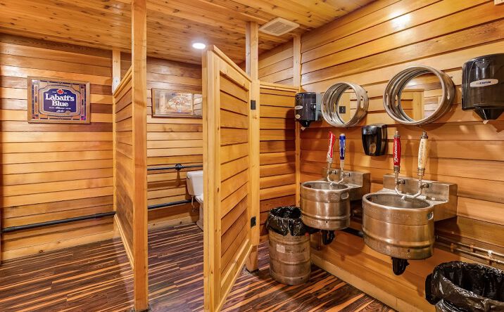 1 Maple Ave, Chelsea, VT 05038 | Crexi.com