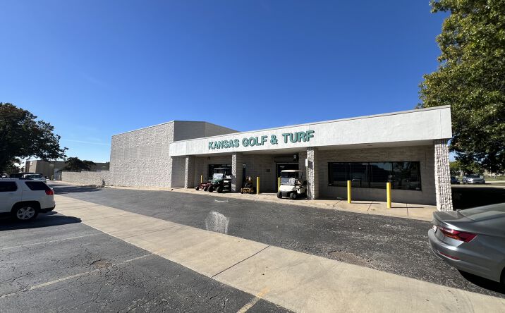 9900 Lackman Rd, Lenexa, KS 66219 | Crexi.com