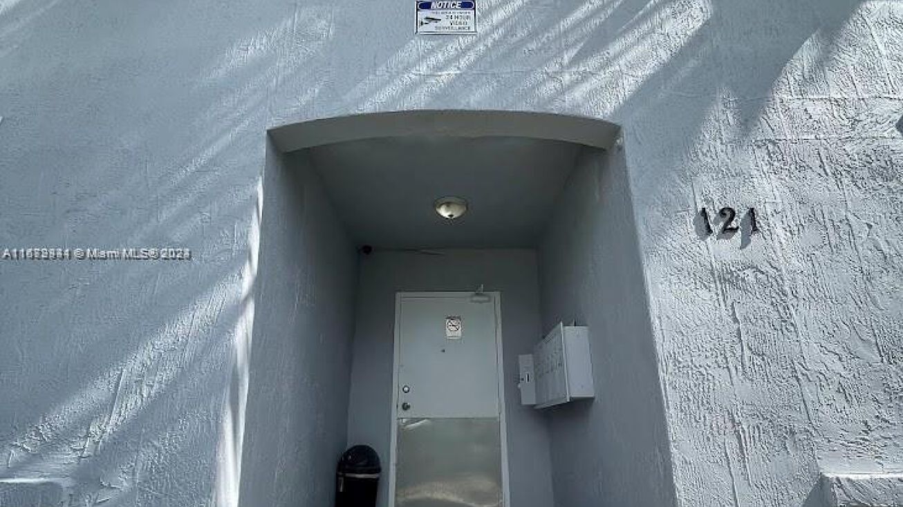 121 NE 55th St, Miami, FL 33137 | Crexi.com