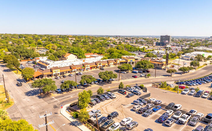 437 MCCARTY RD San Antonio TX 78216-4445 APN: 490276 | Crexi.com