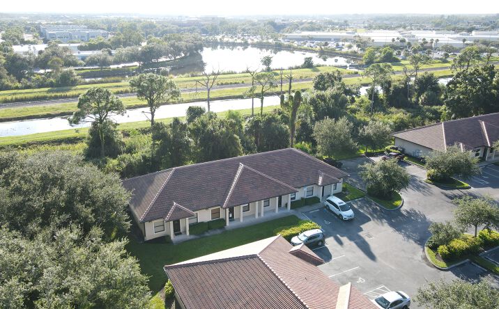 2739 Oak Ridge Ct, Fort Myers, FL 33901 | Crexi.com