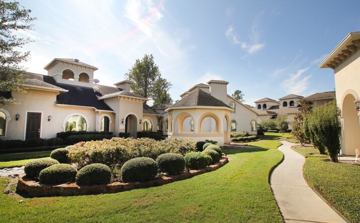 12818-A Willow Centre Dr, Houston, TX 77066 | Crexi.com