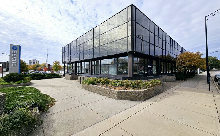 2108 W Springfield Ave, Champaign, IL 61821 | Crexi.com