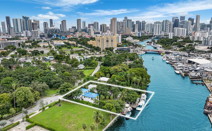 601 NW 11th St, Miami, FL 33136 | Crexi.com