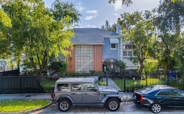 405 SW 11th Ave, Miami, FL 33130 | Crexi.com