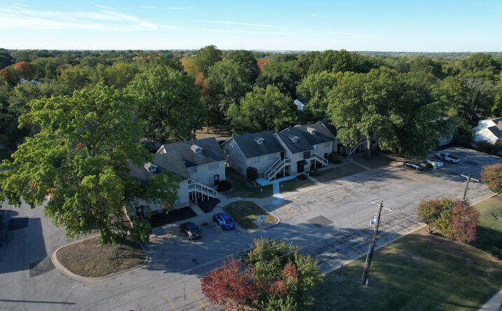 6870 Johnson Dr, Mission, KS 66202 | Crexi.com