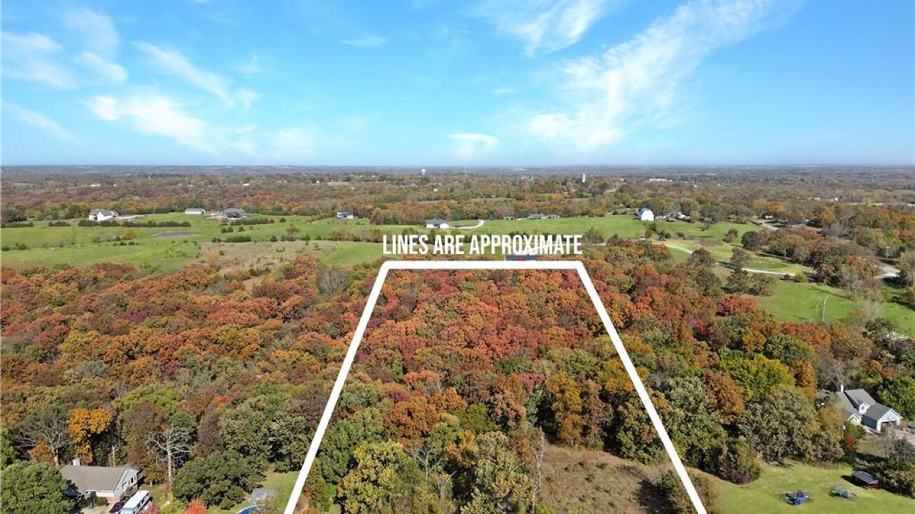 38502 E Parrent Road, Oak Grove, MO 64075 | Crexi.com